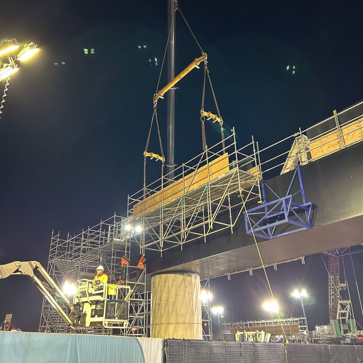 Temporary Bridge over Footscray Road - APS